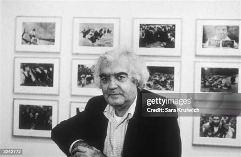 Robert Capa Photos And Premium High Res Pictures Getty Images