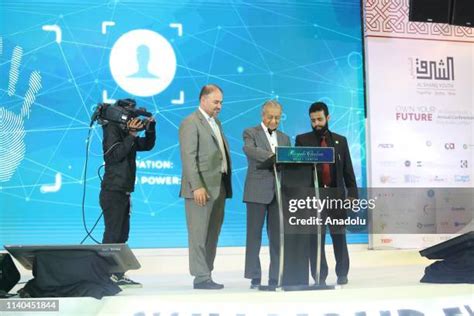 31 Wadah Khanfar Photos And High Res Pictures Getty Images