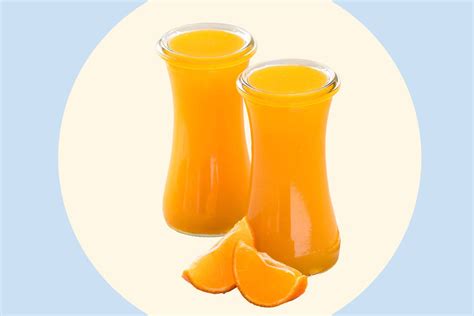 8 Drinks Thought To Naturally Lower Your Cortisol Levels