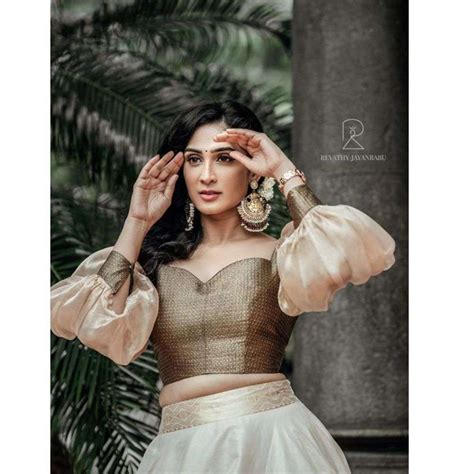 Thumba 1 Thumba Ethnic Revathy Jayanbabu