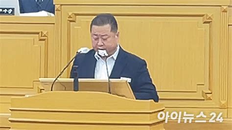 김경일 파주시장 성매매 집결지 예산 삭감 유감 표명 김경일 파주시장 성매매 집결지 예산 삭감 유감 표명