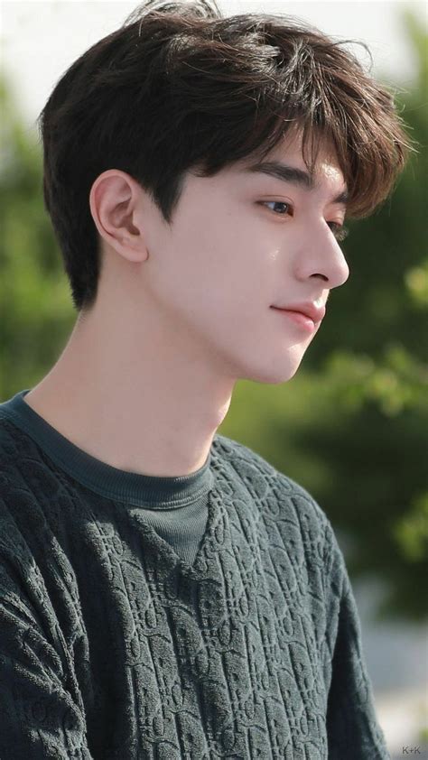 Pin Di Lin Yi Put You Head On My Shoulder