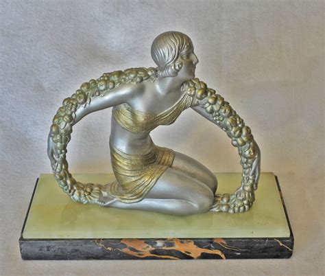Signed Original Dh Chiparus Hand Painted Deco Sculpture Shown In