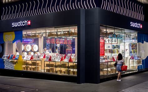 Swatch Ceo Sees Good Prospects As Shops Reopen Travel Resumes Bloomberg