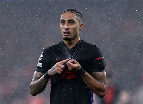 ¿qué Pasó Con Raphinha Tras El Benfica Vs Barcelona Intervino La