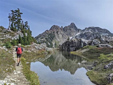 17 Of The Best Day Hikes In British Columbia Canada Off Track Travel