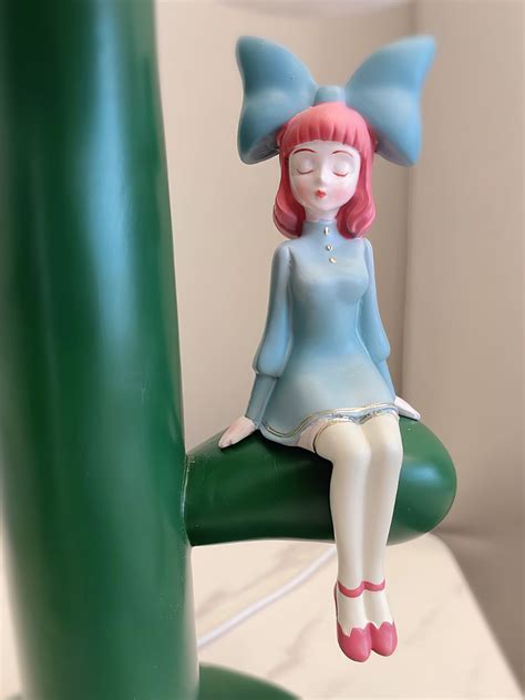 Flower Shape Table Lamp