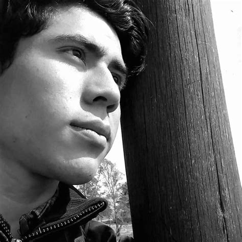 Mateo San Martín Teosanmar • Threads Say More