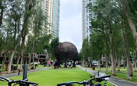Neighborhood Guide Burgos Circle Bgc Housinginteractive Blog