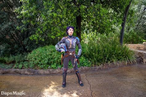 First Look Photosvideo Sabine Wren At Star Wars Galaxys Edge