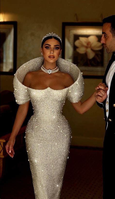 Mermaid Wedding Dresses 21 Styles For A Sexy Look Artofit