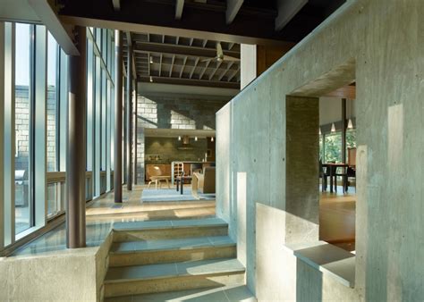 Duvall Decker Clads Mississippi Home In Grey Green Shingles