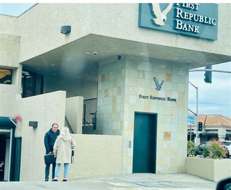 How Do You Make A Difference I Choose To Pass On My Financial Experience And Knowledge To