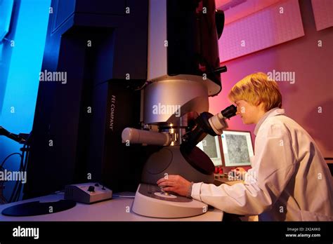 Atomic Resolution Imaging Using Tem High Resolution Transmission Electron Microscopy Laboratory