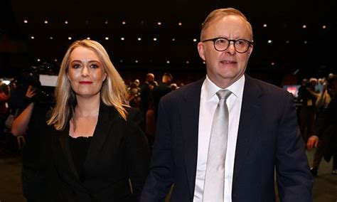 Internal Fight Erupts In The Labor Party Causing A Rift At The Annual