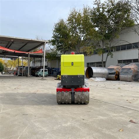 Remote Control Trench Vibratory Road Roller Compact New Design Trench Roller Compactor For Tight