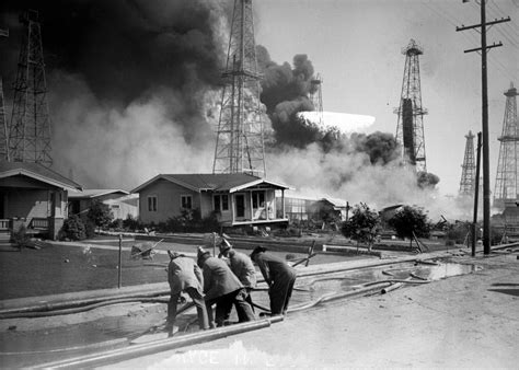 Historical Photos Of 1958 Hancock Oil Refinery Fire On Signal Hill ~ Vintage Everyday