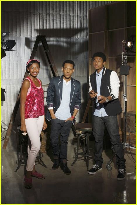 Let It Shine New Stills And Clip Photo 469831 Photo Gallery