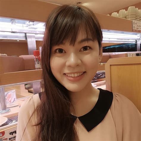 Winnie Hung Youtube