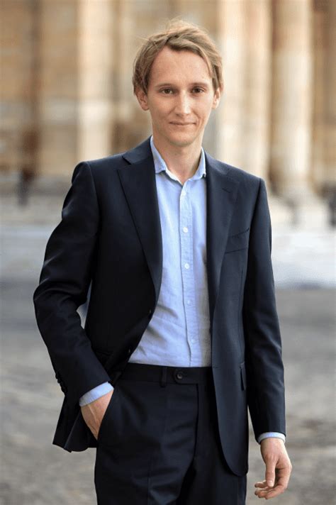 Thomas Rosier Partner Delcade