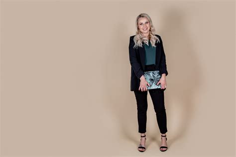 Amanda Clay — The Modern Day Woman