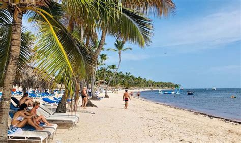 Tui Holiday From Hell As Couple See Dead Body Public Sex And Defecate In Pool Uk News