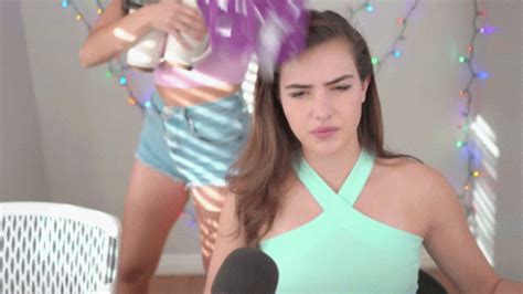 Botezlive Andrea Botez  Botezlive Andrea Botez Alexandra Botez