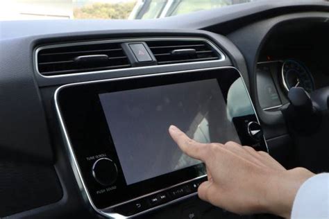 1800 Gps Carro Fotos De Stock Imagens E Fotos Royalty Free Istock