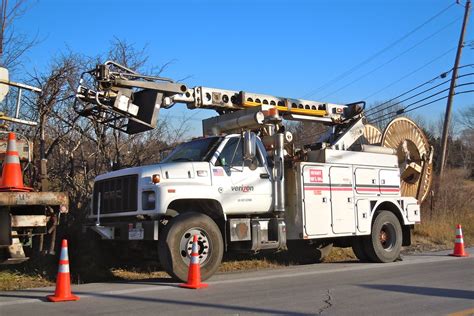 What Is A Line Truck Body At Darcy Trugernanner Blog