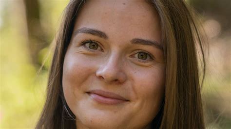 The Art Of Being A Good Person 15 Simple Traits Of Naturally Good People Yourtango