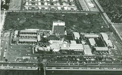 Helicopter Shot Of The Disneyland Hotel 1955 Disneyland Hotel
