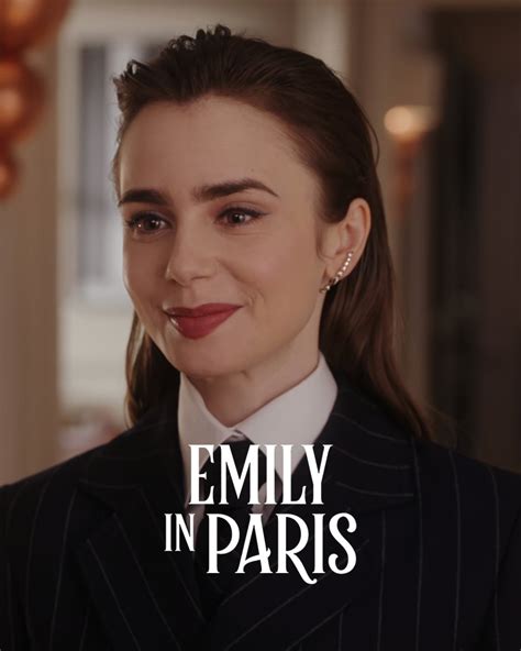 Emily Lily Collins In Emily In Paris Season 4 Episode 9 Mara Paris