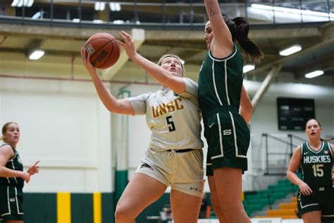 Unbc Timberwolves Women Feel Bite Of Saskatchewan Huskies Prince