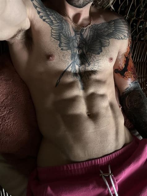 I Woke Up Like Dis 💅🏼 R Bigandmuscular