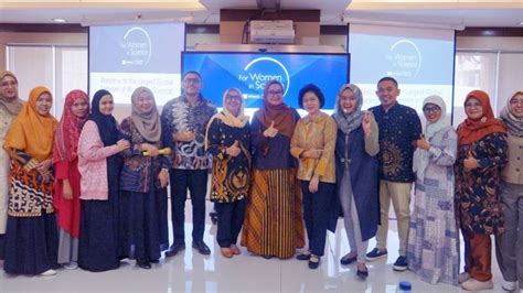 Saatnya Perempuan Peneliti Dari Unand Raih Beasiswa ‘loreal Unesco For