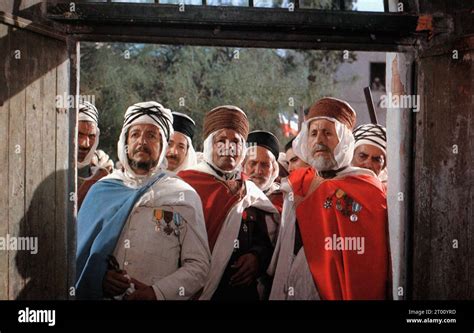 Chronicle Of The Years Of Fire Ahdat Sanawovach El Djamr Year 1975