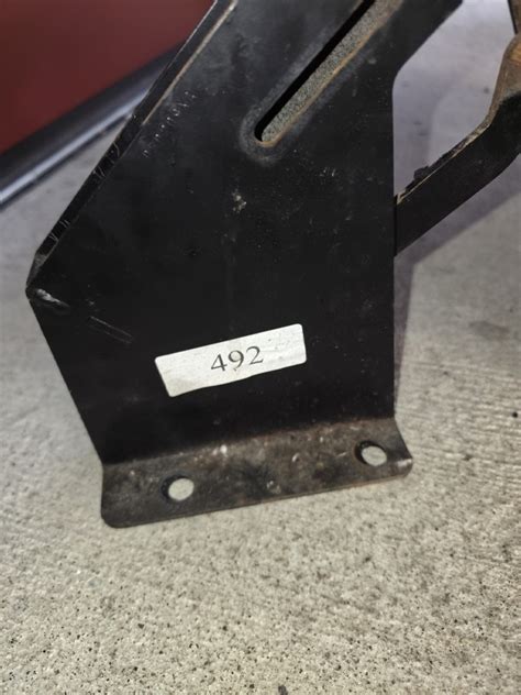 03 09 25994844 Parking Brake Lever Assembly C4500 C5500 Kodiak Topkick