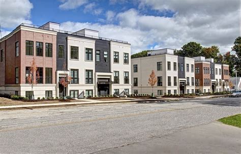 700 Lake Townhomes And Lakefront Condos Rocky River Ohio