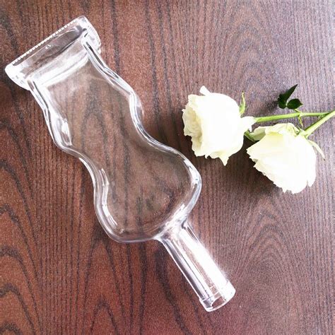 Odd Shape 500ml 700ml 750ml Clear Glass Bottle Wine Glass Bottle