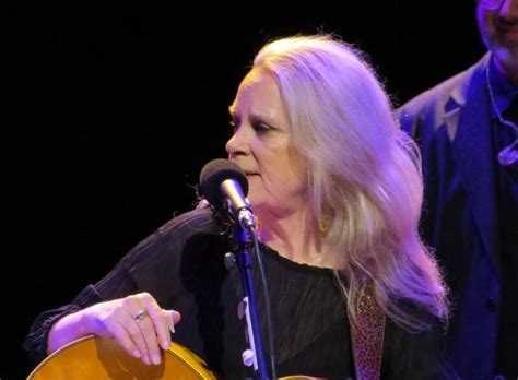 Live Review Mary Chapin Carpenter Julie Fowlis And Karine Polwart