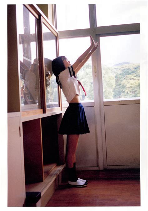 Nao Kanzaki And A Few Friends Sakura Miyawaki Sakura Photobook Scans 1
