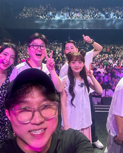 박성광 오랜만에 업로드 간만에 업로드를 위해 셀럽들과 셀카 ️ 대세들과 함께하니 기분이 업된다😍 여러분의최애는 누구인가요☺ 아이들 미연 대상 이찬원