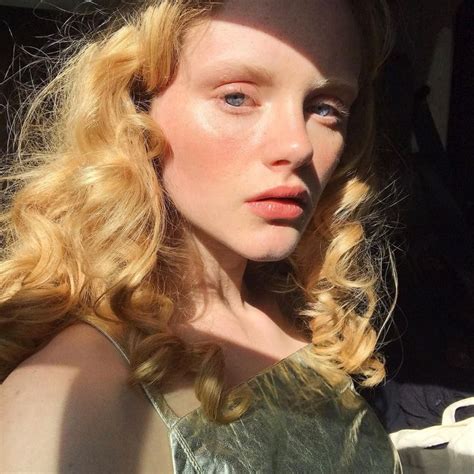 Emma Laird On Instagram Here Be Another Selfie Makeup Looks Tutorial Makeup Looks Pretty