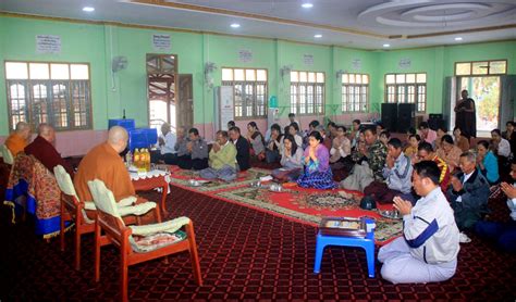 ကြံခင်းမြို့၊ ရွှေညောင်ပင်ကျောင်းတိုက်တွင် ဘက်စုံအသုံးပြုရန် ဆိုလာ၊ အင