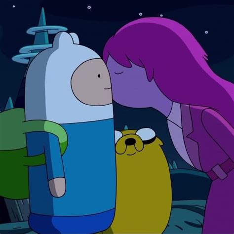 Adventure Time Princess Bubblegum And Finn Kiss