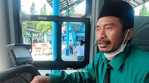Cerita Sopir Bus Trans Jatim Saat Insiden Pelemparan Di Jembatan