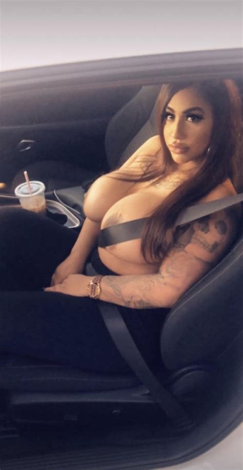 Big Titty Latina Rshlutsgonewild