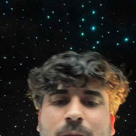 Ivan Ponce Ponce Hi • Threads Say More