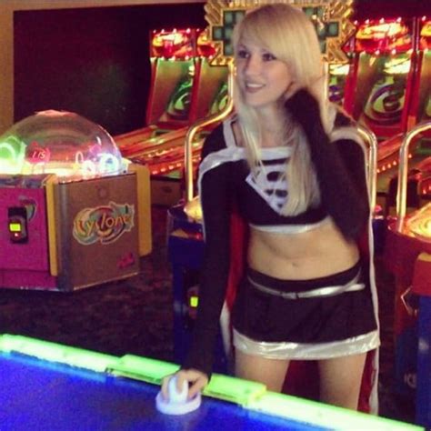 Picture Of Heather Leet