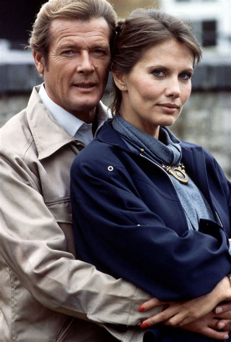The Most Iconic On Set Photos From 50 Years Of James Bond Movies Foto